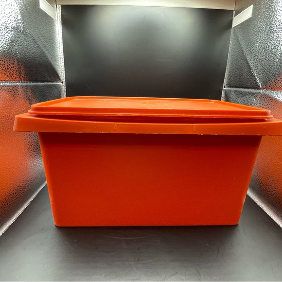 Tupperware | Kitchen | Vintage Orange Tupperware Large Storage ...